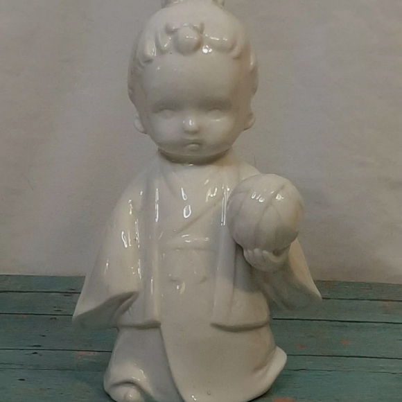 Unknown | Other | Adorable Ceramic Baby Geisha Girl With Yarn Ball ...
